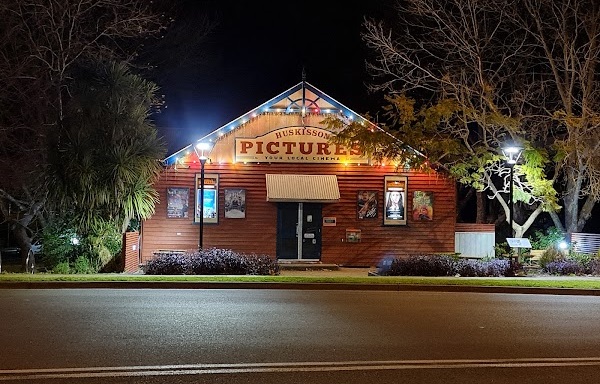 Huskisson Pictures – Movie Session Times, Ticket Prices & Book Online